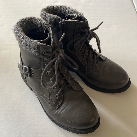 MIA | Shoes | Mia Girls Brown Lace Up Boots | Poshmark